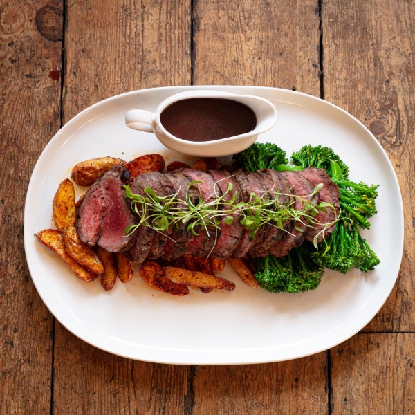 THE DUKE WANSTEAD • Wanstead's neighbourhood pub and dining room